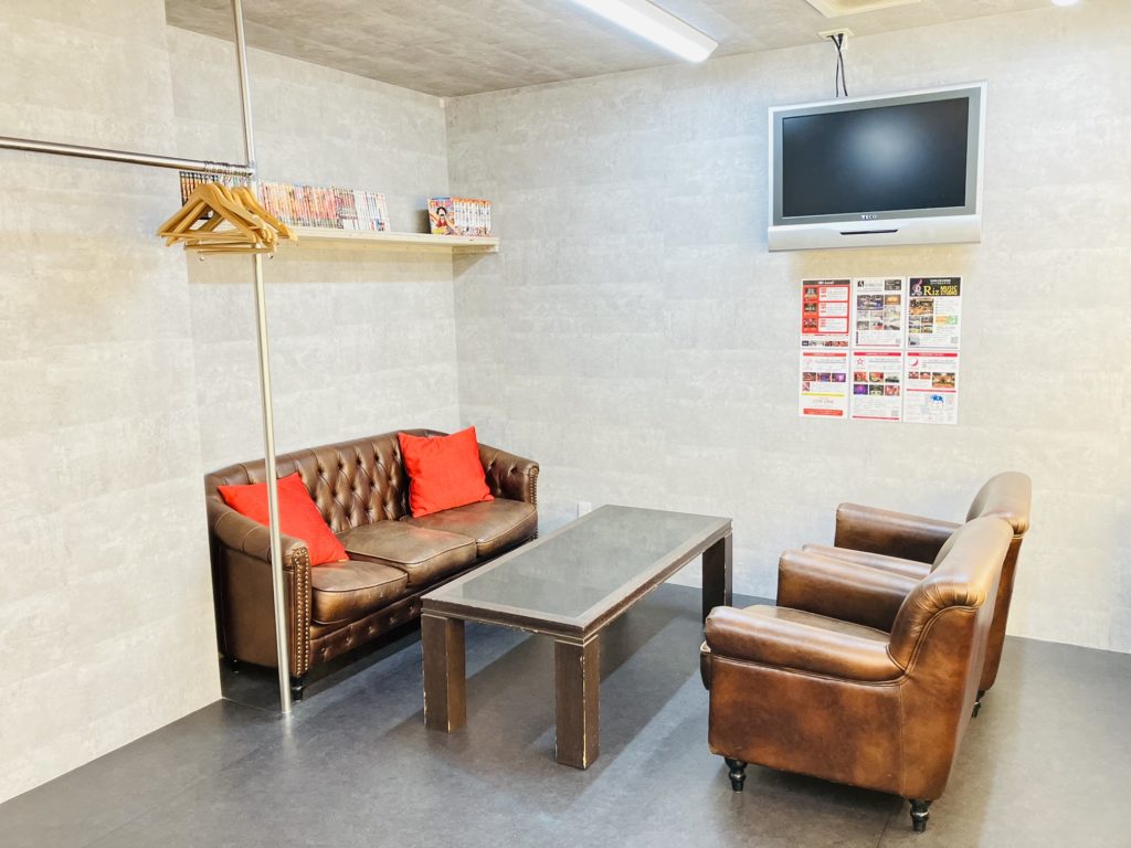 GALLERY - LIVE VANQUISH